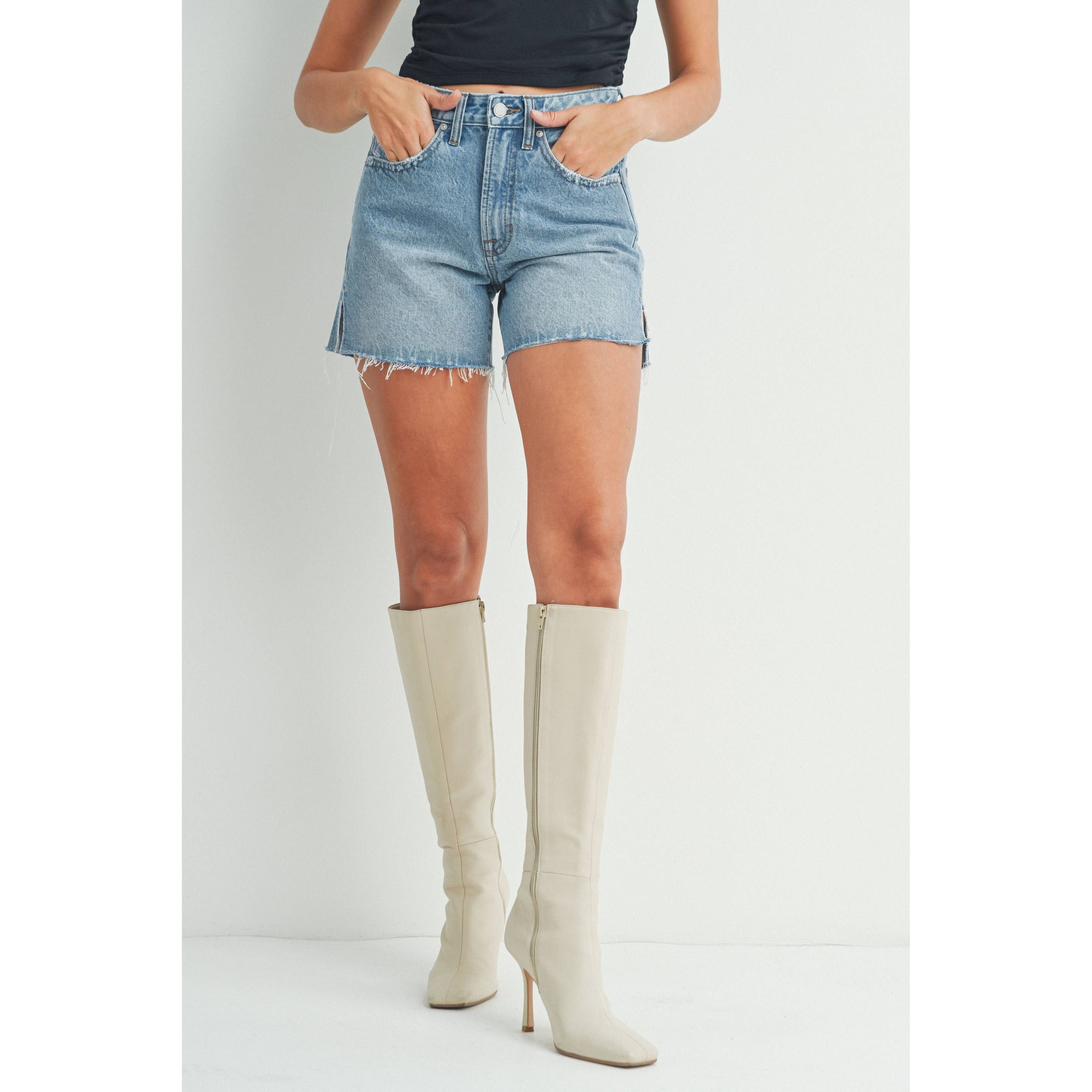 Sally Side Slit Short – The G|C Boutique